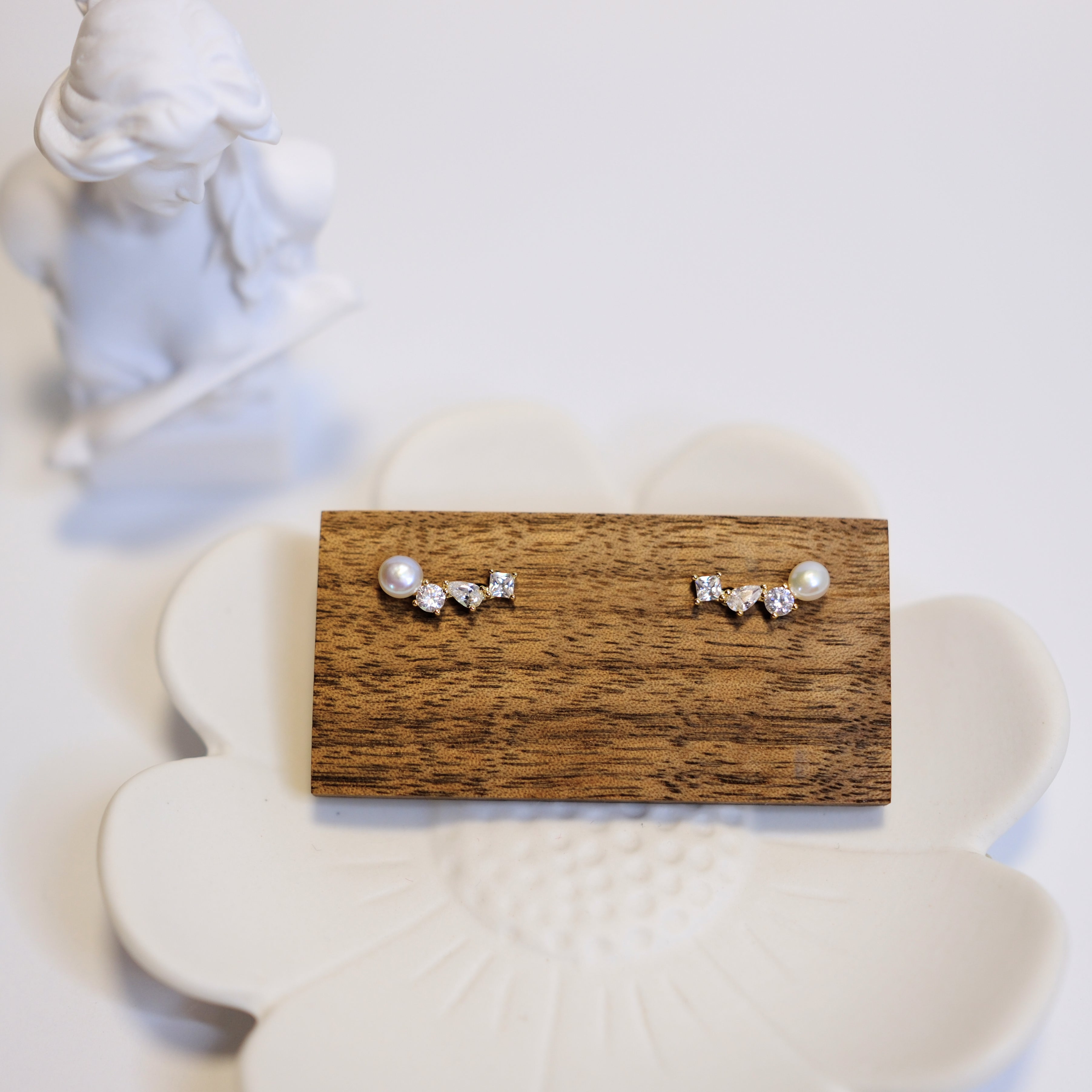 Twinkle Bar – LUMI Pieces